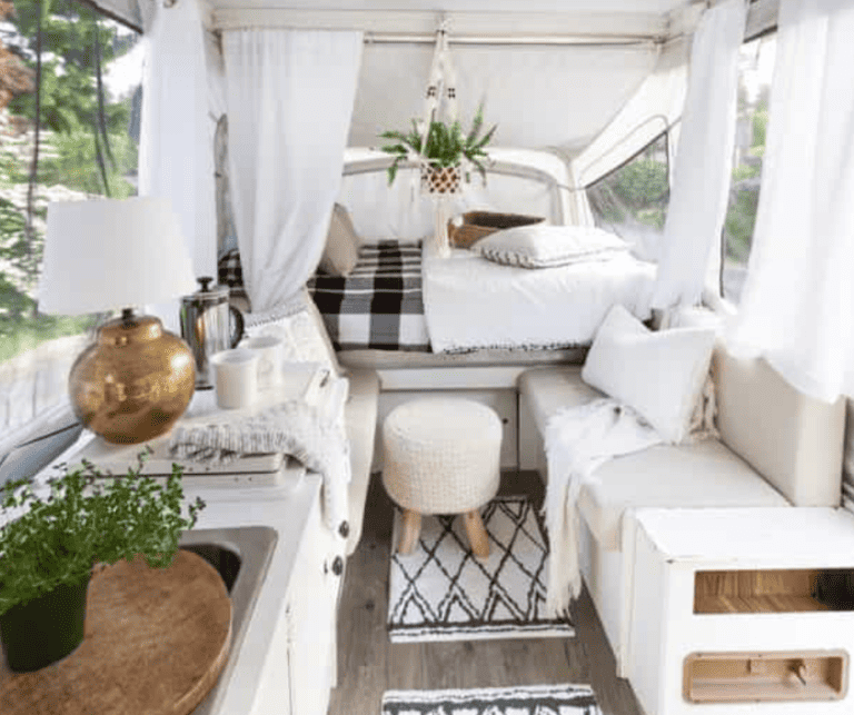 Smart Small Caravan Interior Design Ideas for Cozy Spaces